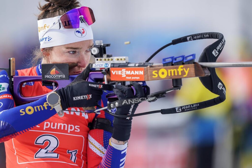Lou Jeanmonnot (FRA) - Bildergalerie Biathlon Weltmeisterschaft ...