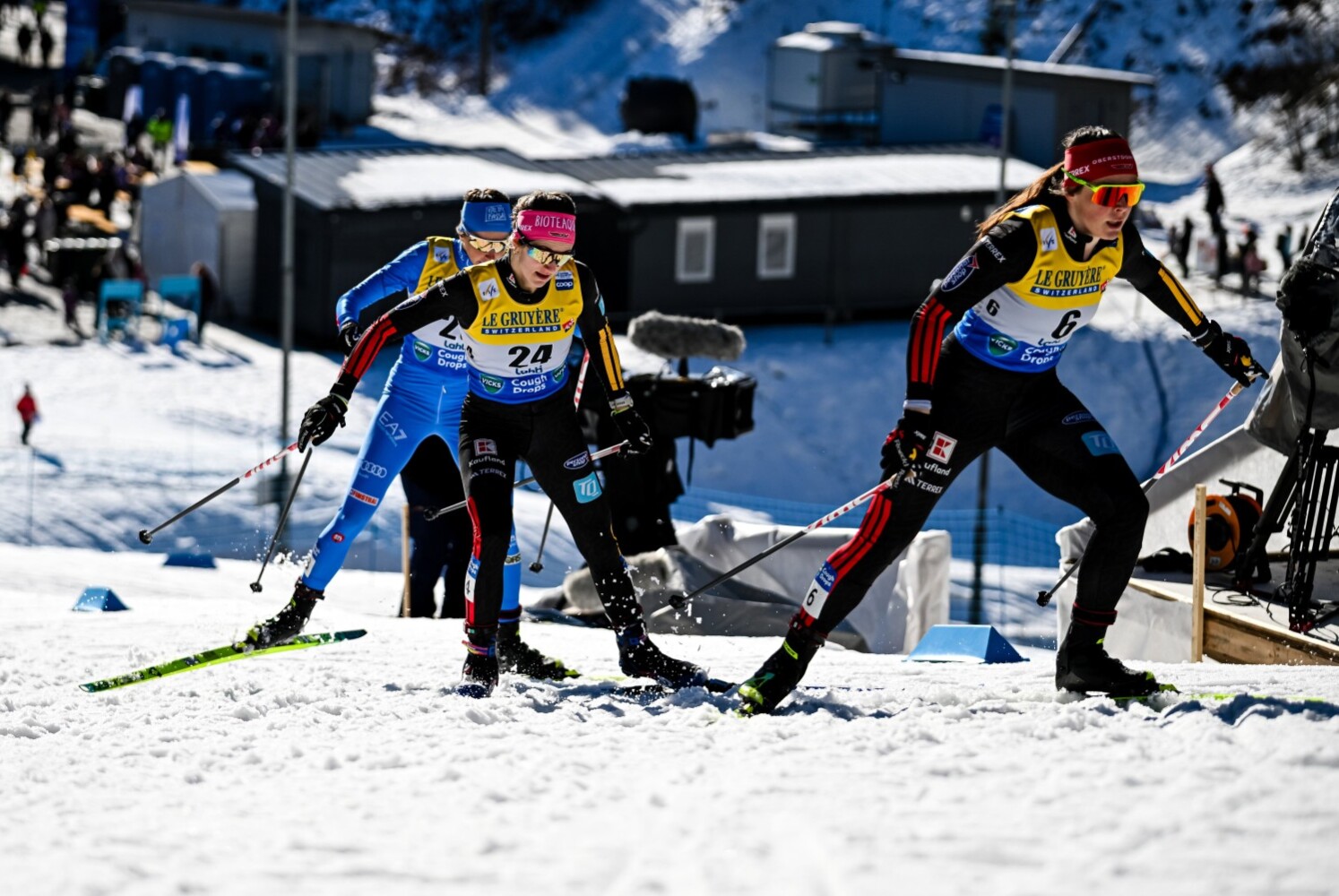 Laura Gimmler (GER), Coletta Rydzek (GER), (l-r) - Bildergalerie ...